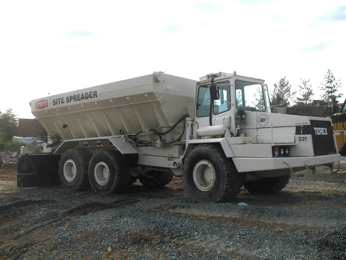 Custom-Designed Cement Spreaders | Stoltz Spreaders